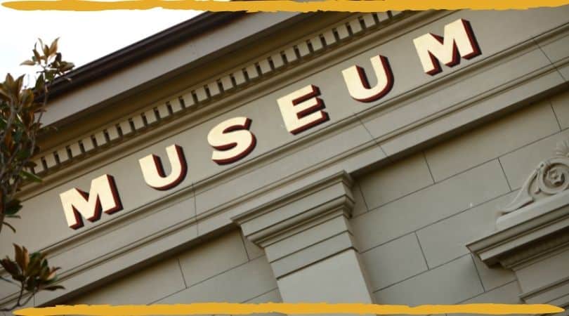 o que é museu | uma definição complexa e controversa