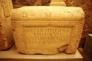 epigrafia romana | 5 etapas na análise de uma inscrição